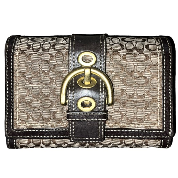 Coach | Bags | Coach Signature Wallet With C Brass Buckle And Snap ...